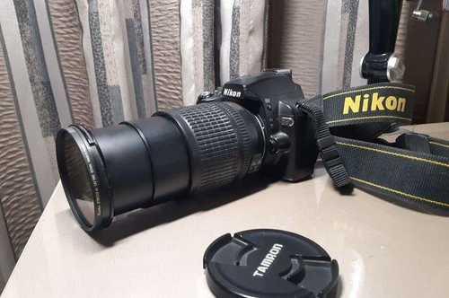Зеркальный фотоаппарат nikon D60 с объективом