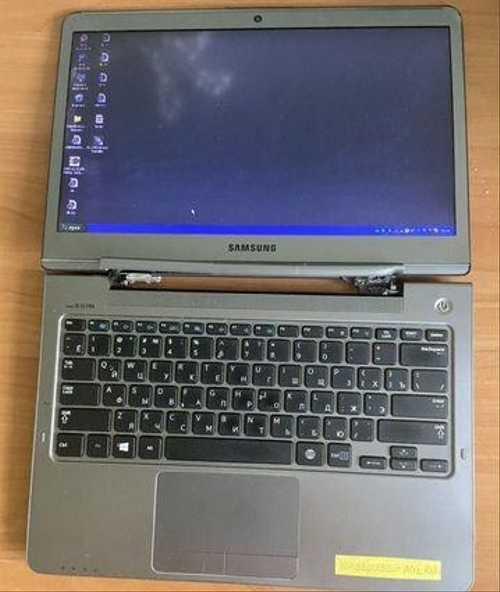 Ультрабук Samsung NP530U3C-A0ERU