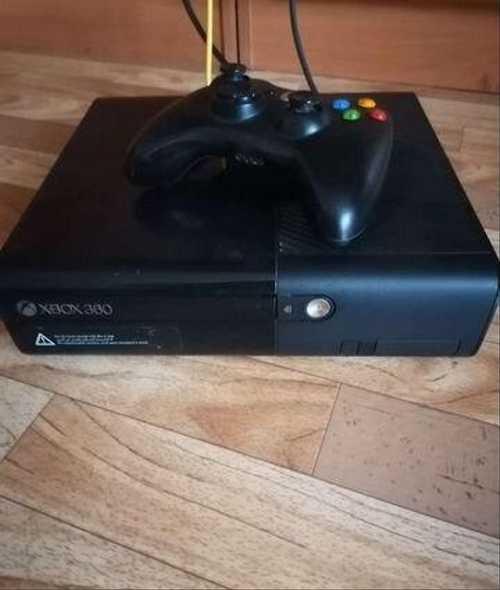 Xbox 360e 500 gb