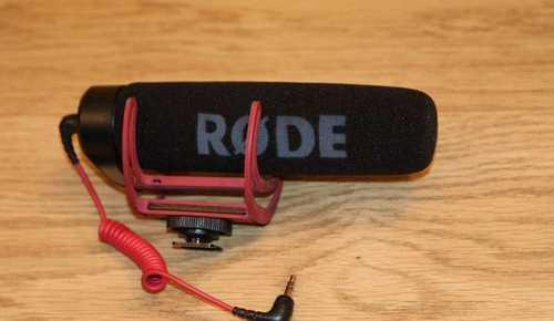 Накамерный микрофон rode videomic go