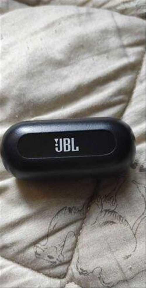 Кейс от наушников jbl T100 TWS