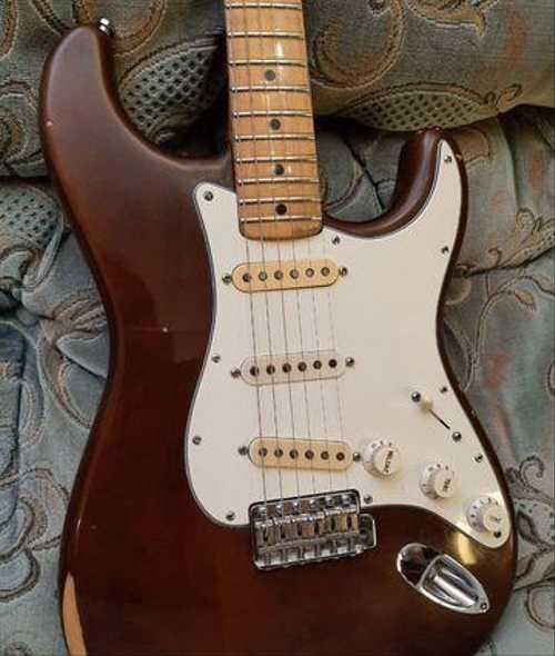 Fender Stratocaster 1975