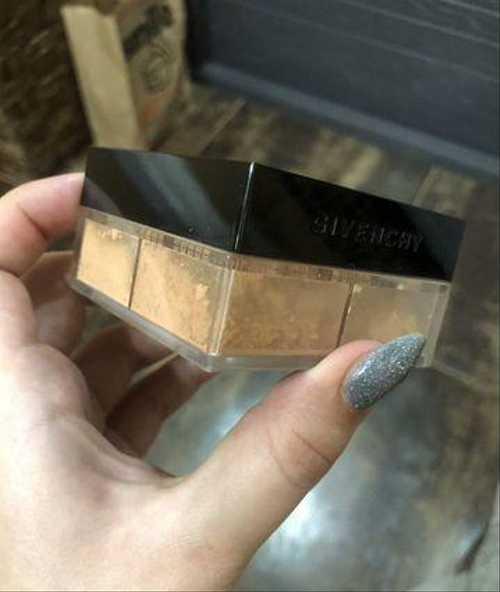 Пудра Givenchy prisme libre