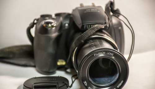 Fujifilm finepix HS10 цифровой фотоаппарат