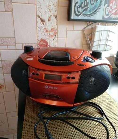 Магнитола бумбокс vitek