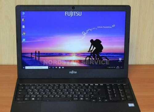 Ноутбук Fujitsu lifebook A557