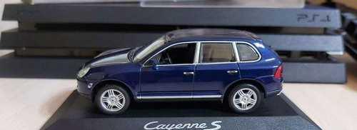 Porsche Cayenne S Minichamps