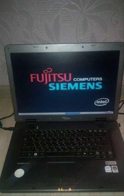 Ноутбук Fujitsu-Siemens Esprimo V5505