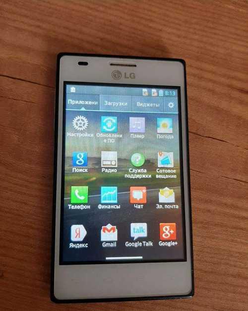Телефон LG-E615