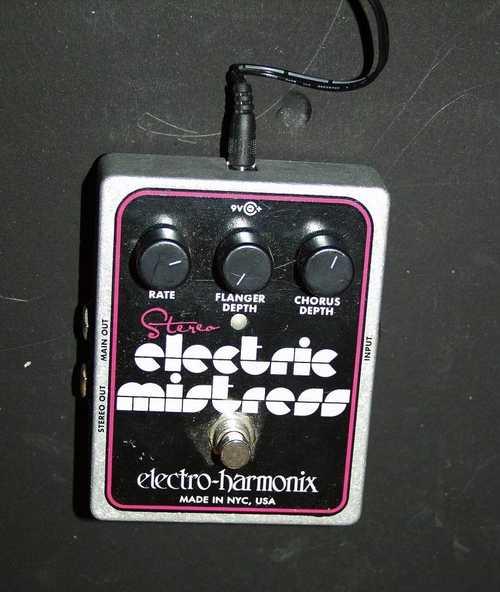 Фленджер Electro-Harmonix Stereo Electric Mistress