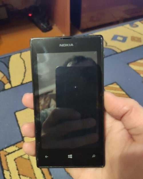 Телефон Microsoft Nokia Lumia 520