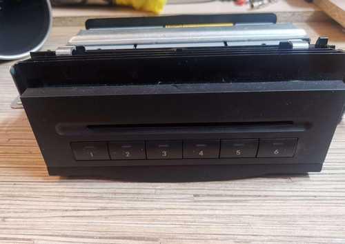 CD changer (CD чеинджер ) ML164