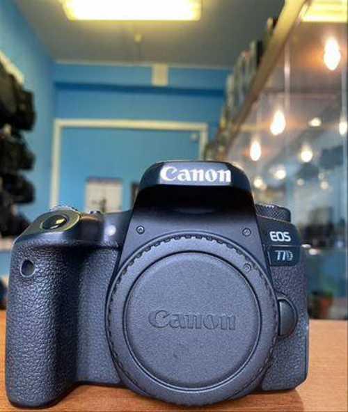 Canon EOS 77D