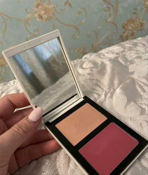 Румяна Bobbi Brown