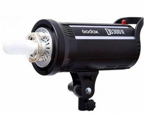 Вспышка студийная Godox DS300II