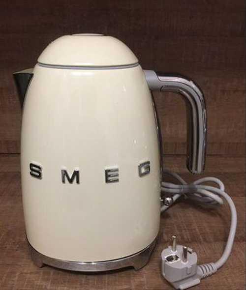 Чайник электрический Smeg белый, новый