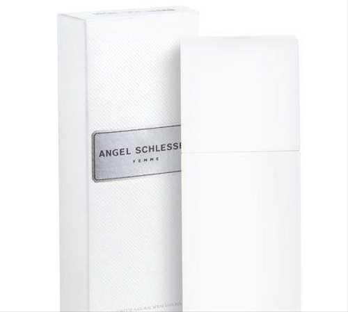 Angel Schlesser Femme