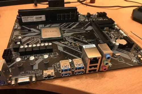 Оперативная память AMD 2x4 gb 2666 MHz