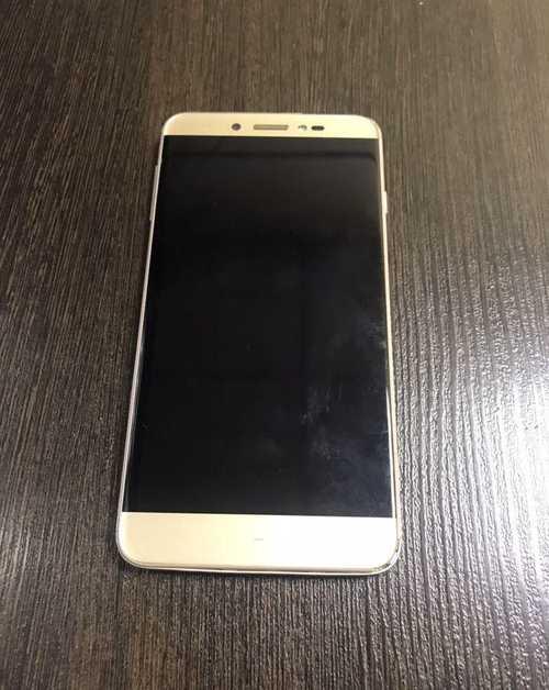 Телефон Prestigio Grace Z5
