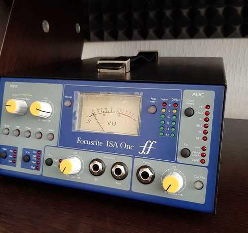 Focusrite ISA One - микрофонный предусилитель