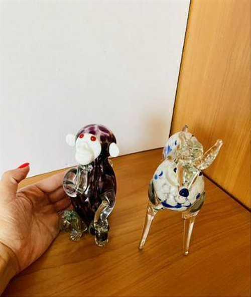 Фигурки из стекла
