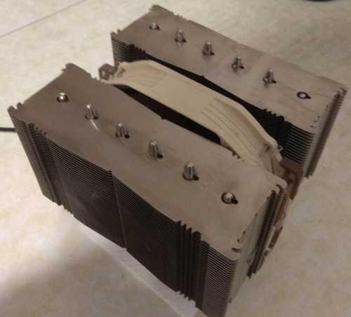 Супер-кулер для процессора Noctua NH-D15