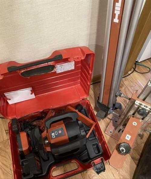 Невелир hilti pr 30 hvs 12