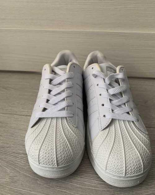 Кроссовки Adidas super star