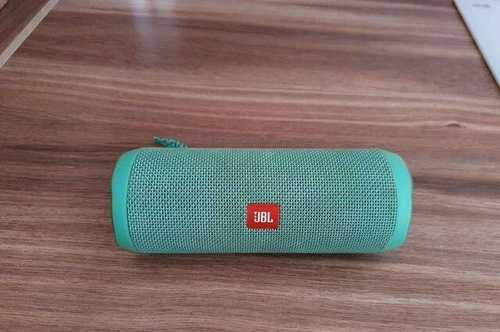 На запчасти jbl колонка