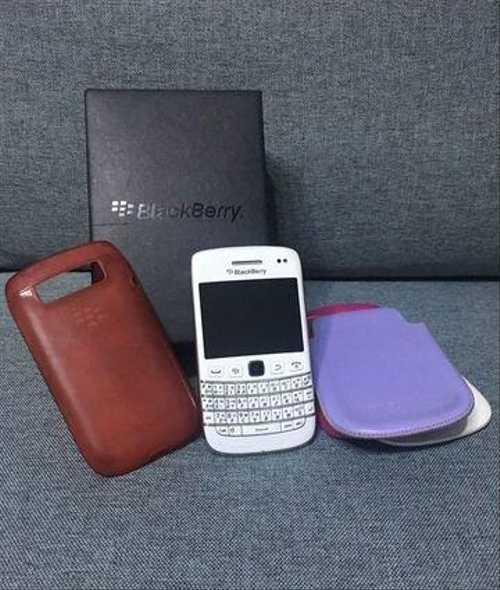 Смартфон blackberry bold 9790 белый
