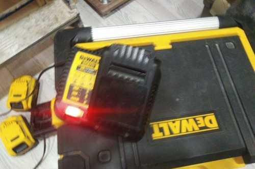 Dewalt зарядное устройство dcb115