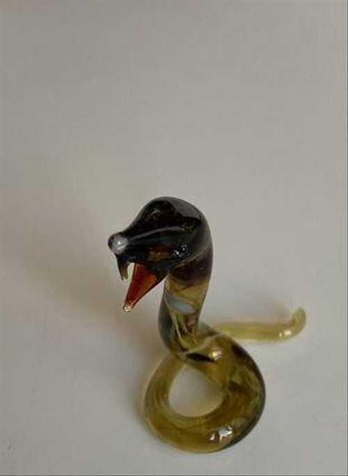 Змея сувенир