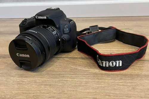 Фотоаппарат Canon200d+карты памяти+сумка+доп аккум