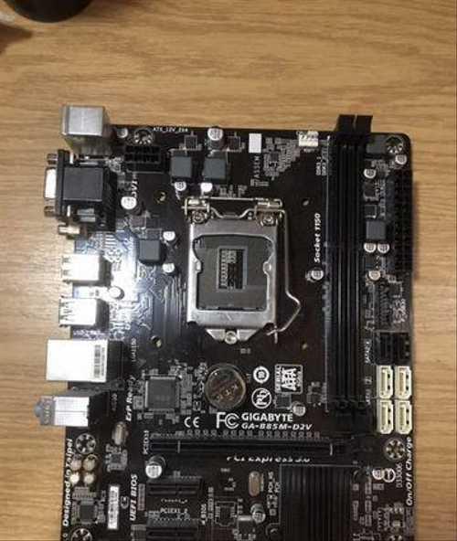 Gigabyte GA-B85M-D2V неисправная