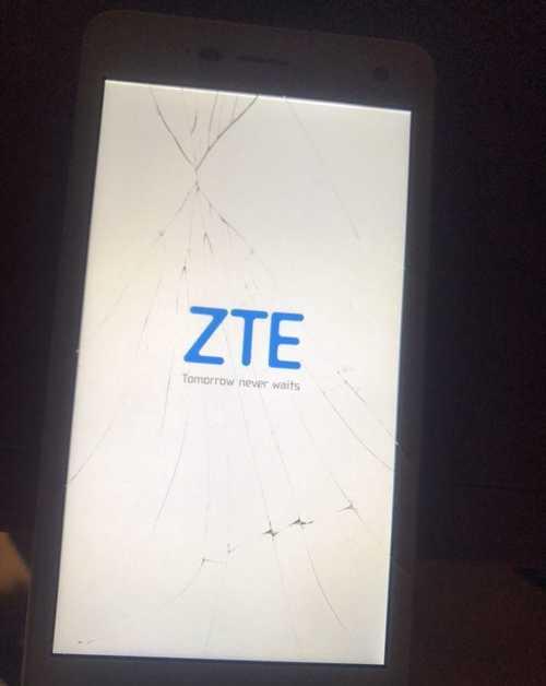 Телефон ZTE Blade L3
