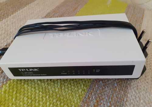Коммутатор TP-link TL-SF1005D + сетевой провод