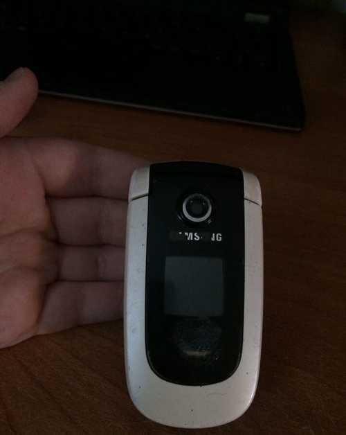 Кнопочный раскладной телефон Самсунг на запчасти