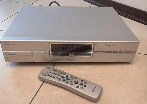 DVD recorder плейер Philips dvdr890/021