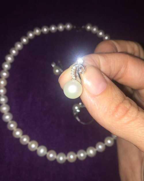 Ожерелье и комплект из жемчуга