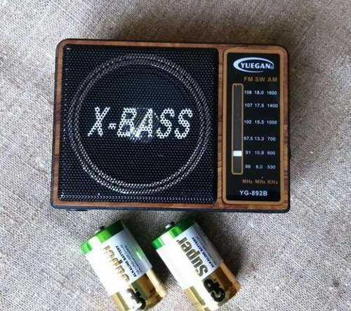 Радиоприёмник X-Bass с батарейками