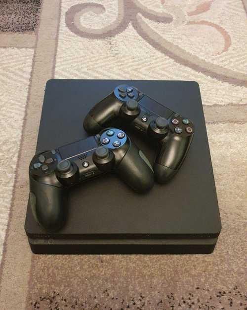 PlayStation 4 Slim