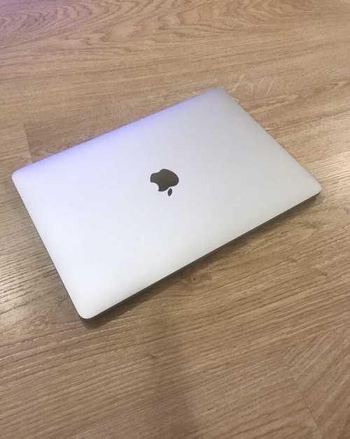 Apple MacBook Air