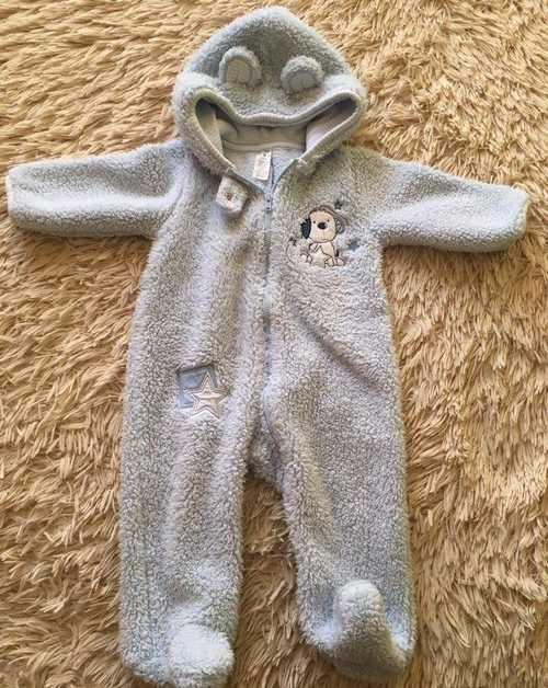 Продам комбинезон Carter's