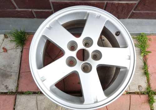 Mitsubishi Outlander колесный диск r16