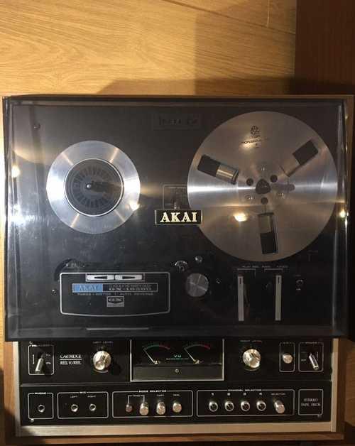 Катушечный магнитофон Akai GX-1820D