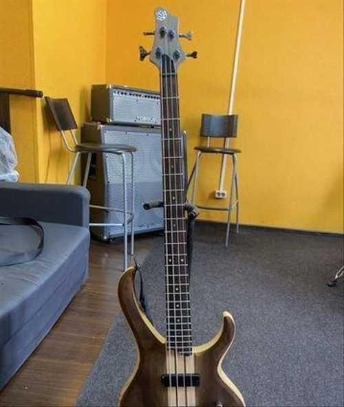 Бас ру саранск. Ibanez atk800 Premium Attack Bass. Бас ру.