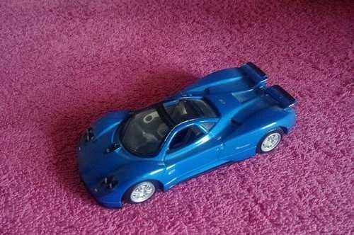 Модель pagani zonda s 1/43