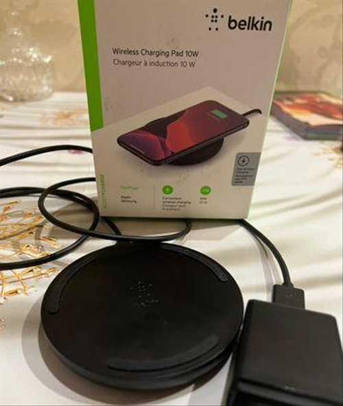Беспроводная зарядка Belkin Wireless Charging Pad