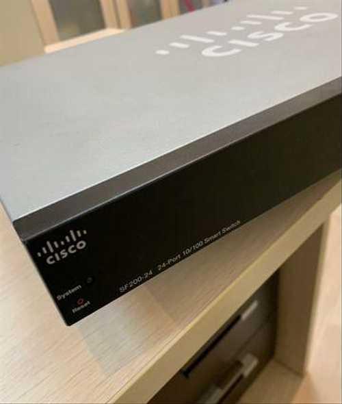 Коммутатор Cisco SF200-24