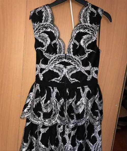 Платье bcbgmaxazria